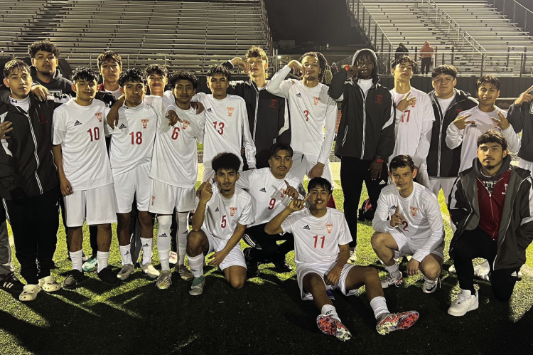 Terrell soccer begins district with sweep of Crandall | Terrell Tribune